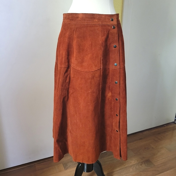 Vintage Suede Skirt | Skirts | Vintage 97s Suede Leather Aline Skirt ...